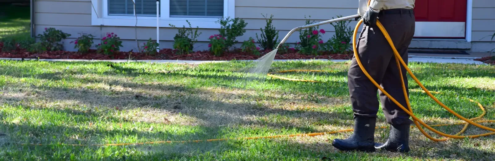 Outdoor Pest Control Services | Perimeter Pest Control | ULC